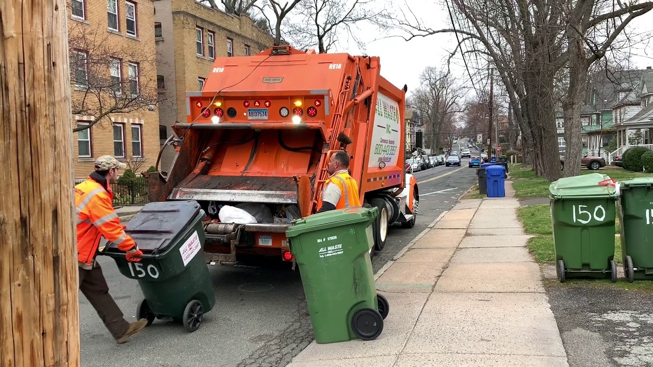 Pak-Mor on Commercial Waste! (RE18) - YouTube