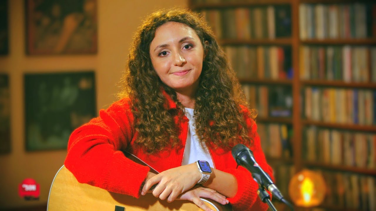 NOUR CHEHAB - SESSION ACOUSTIQUE Jaloux #417 - YouTube