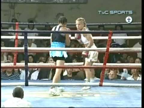 Knockouts Only 18 - Female Boxing http://femalefightingdvds.com - YouTube