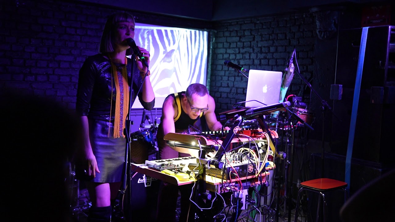 False Elegance, ShaSh @ Café Totem 28th Feb 2020 - YouTube