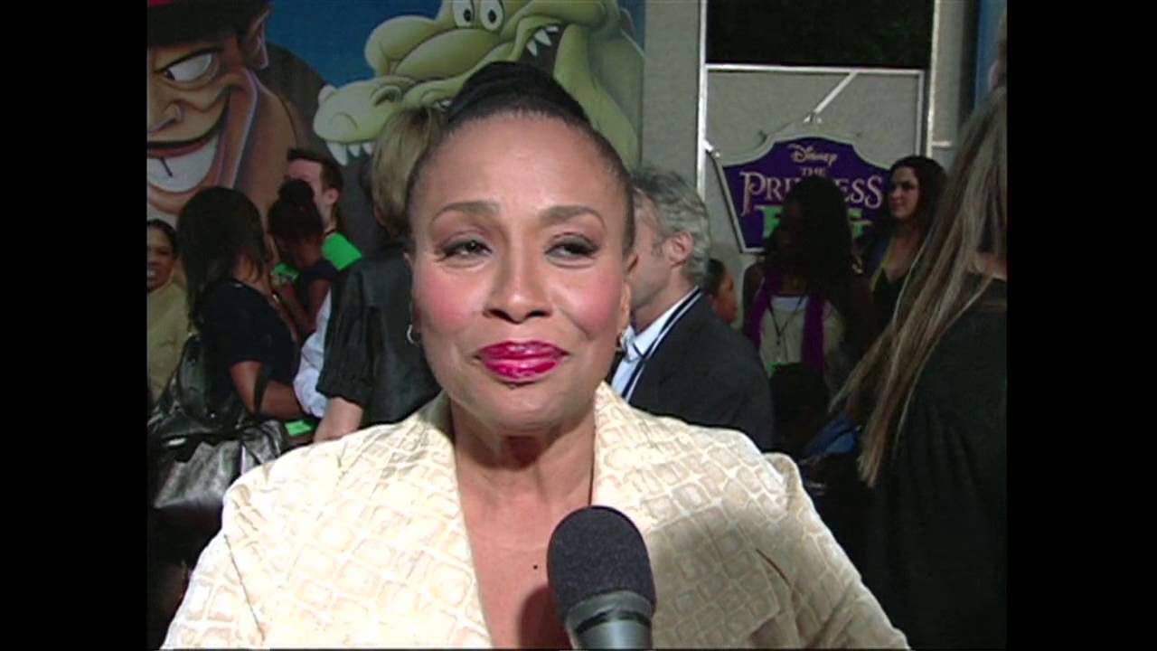 The Princess and the Frog: Premiere Jenifer Lewis "Mama Odie" Interview ...