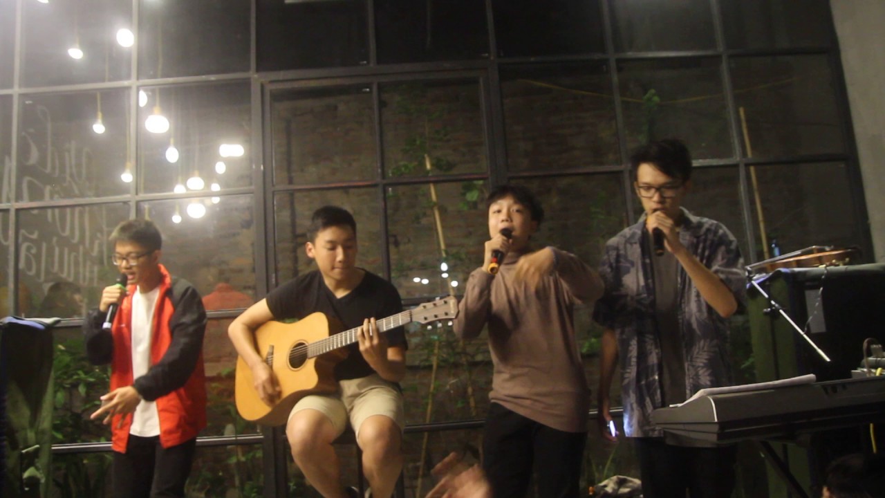 Hotline Bling - Drake - Glee Ams live cover - YouTube