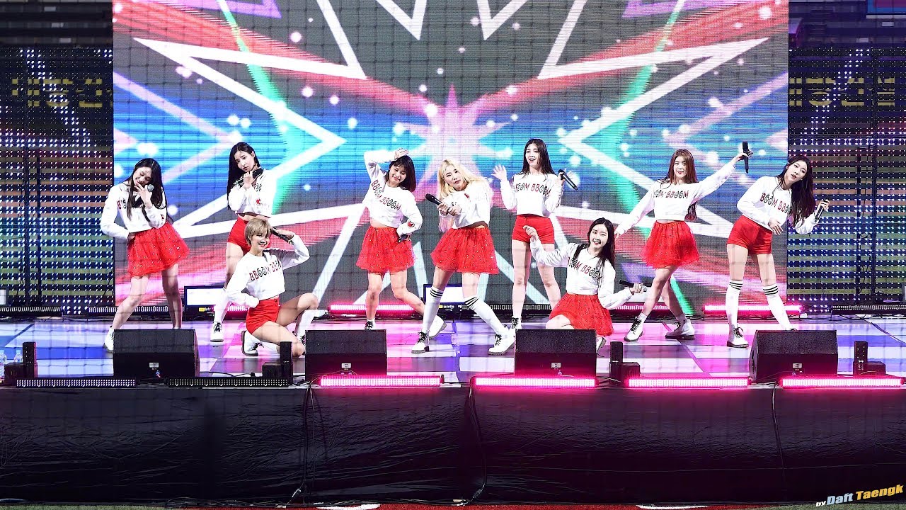 180401 모모랜드 MOMOLAND '꼼짝마 Freeze' @kt wiz 시민 서포터즈 페스티벌 4K 60P 직캠 by ...