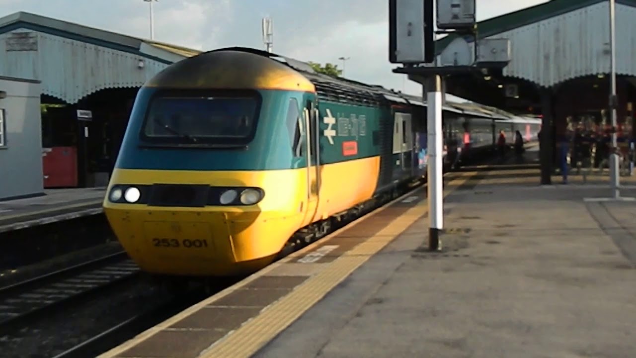 43002 leading a FGW HST set towards London Paddington - YouTube