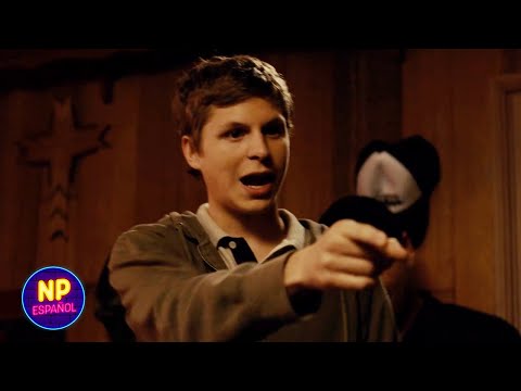 Michael Cera Pasa Pena Cantando En Una Fiesta | Super Cool (2007) | Now Español