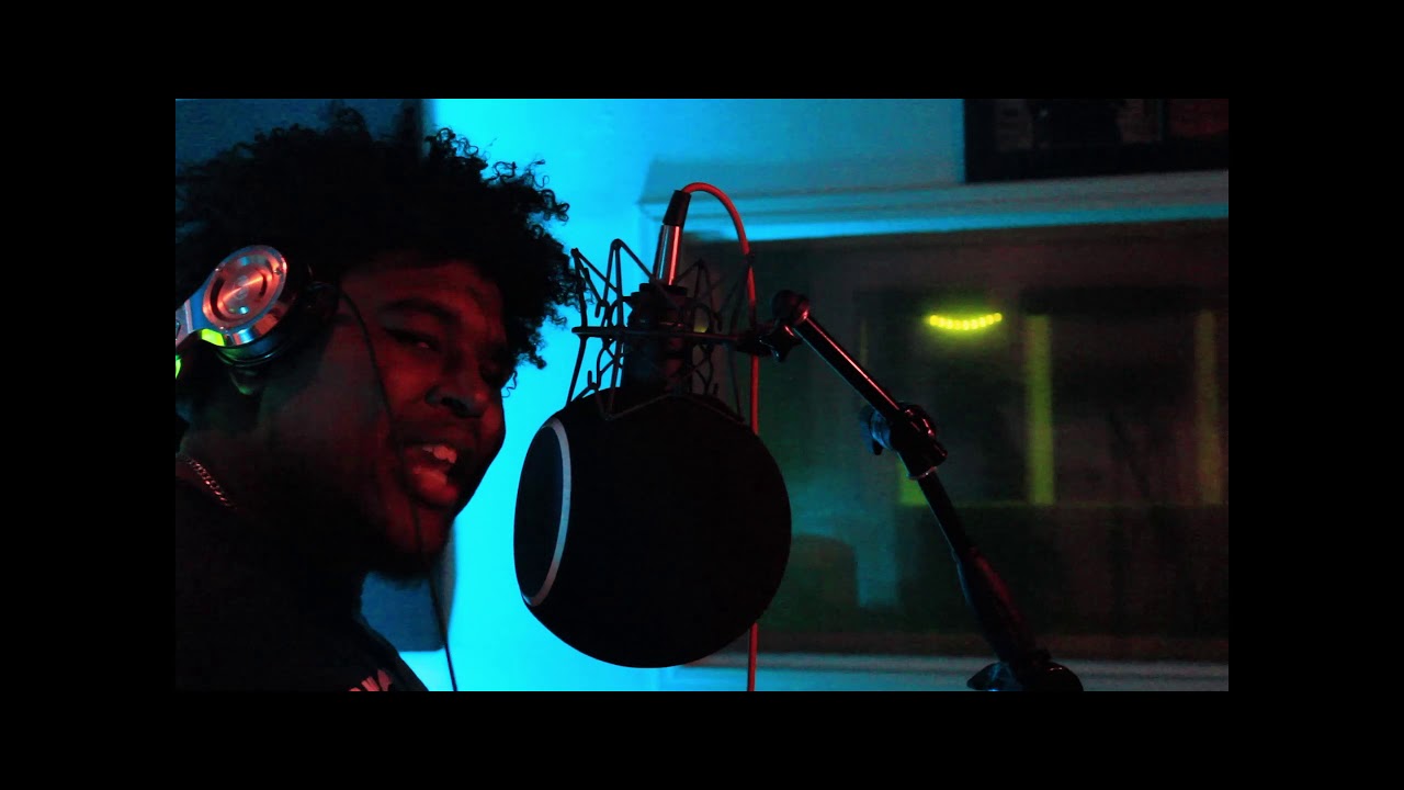 MC REASONS KILLS DUPPY FREESTYLE - YouTube