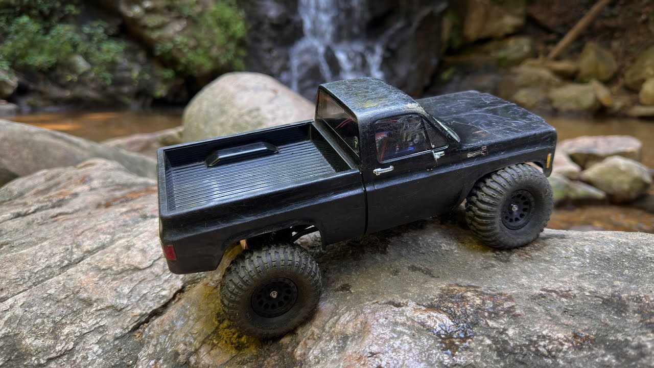 TRX4m Chevy K10 Build Breakdown | Low Trail - YouTube