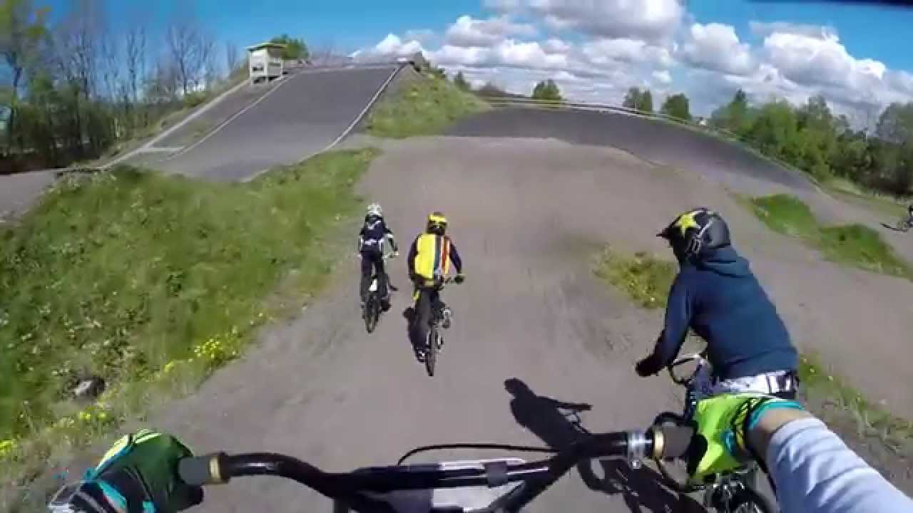 Race clinic Kungsbacka BMX - YouTube