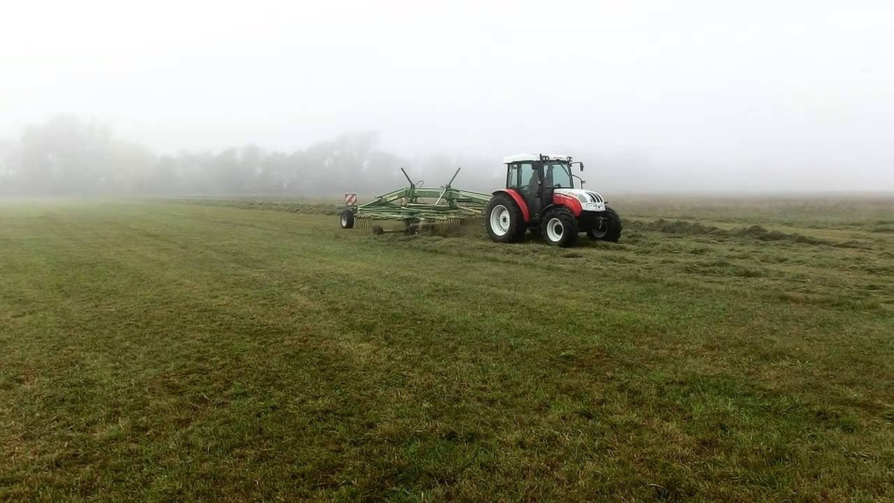 Silage mit Steyr, Krone und New Holland - YouTube