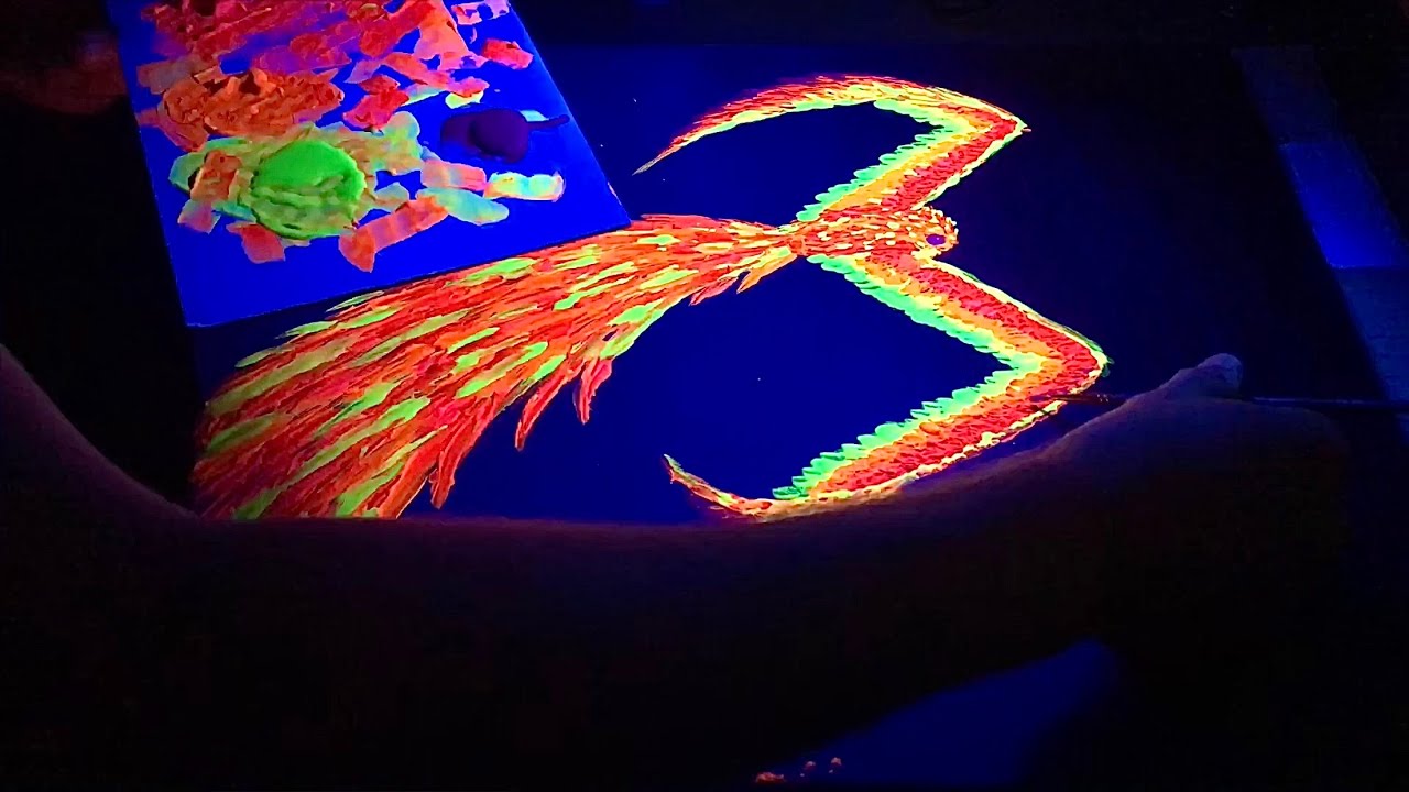 Blacklight Painting - Phoenix Wolf - Time-Lapse No. 14 - YouTube