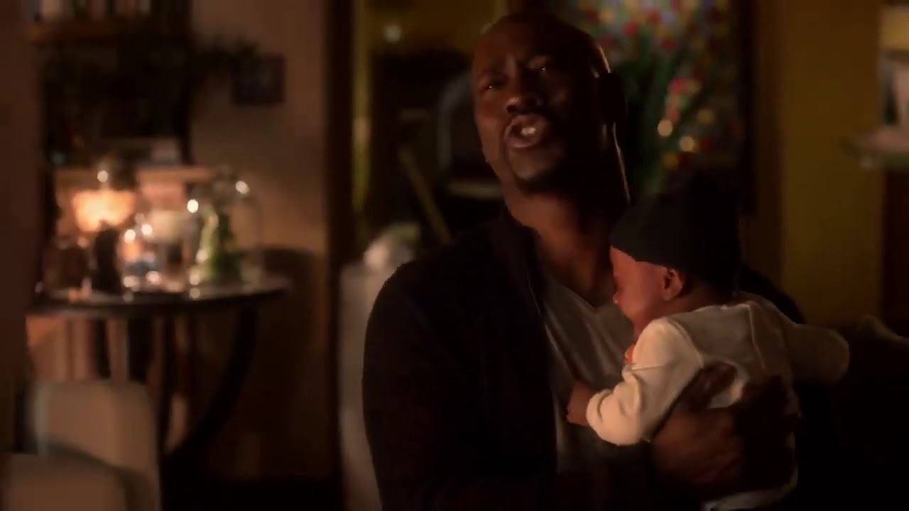 Lucifer S05E06 - First Devil Face appearance in Season 5 - YouTube