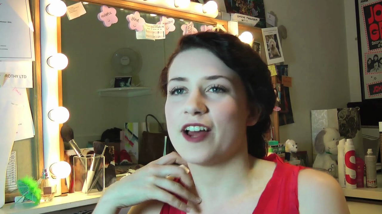 Danielle Hope Interview - The Wizard of Oz - London Palladium - YouTube