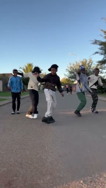 Mfana wa Touchline....Dwa🔥🔥 - YouTube