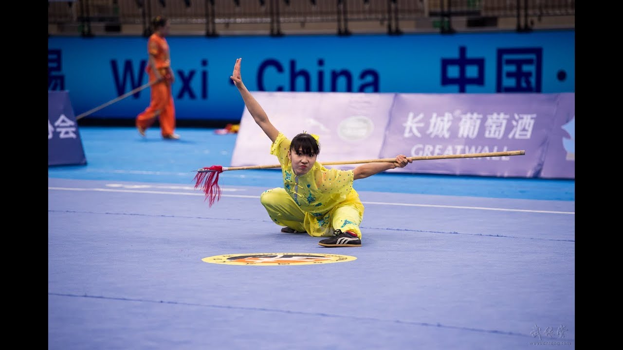 Women's Qiangshu 女子枪术 第19名 解放军 王子文 9.29分 jie fang jun wang zi wen - YouTube