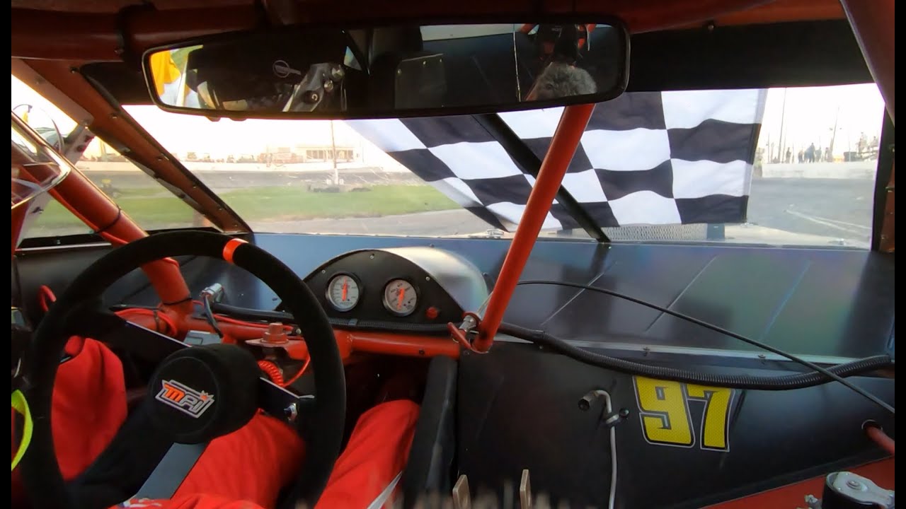 Showtime Speedway - 8/12/23 - A-Mod Feature 1 - #97 Brian Scalise - YouTube