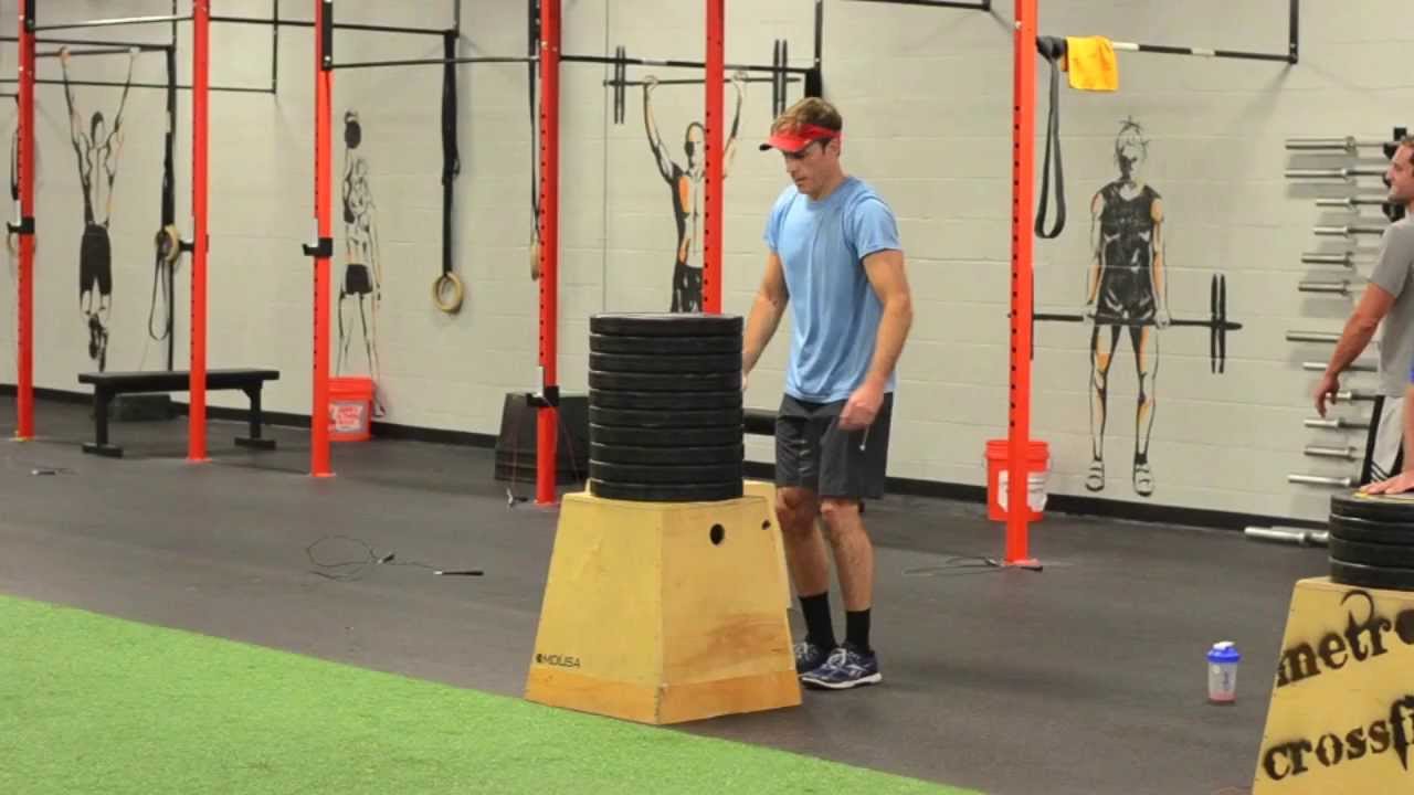 Metro CrossFit Max Box Jumps - YouTube