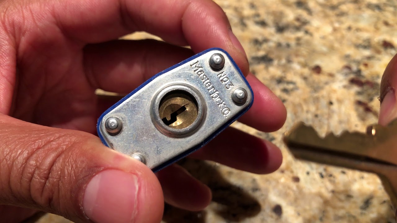 How to use padlock - YouTube