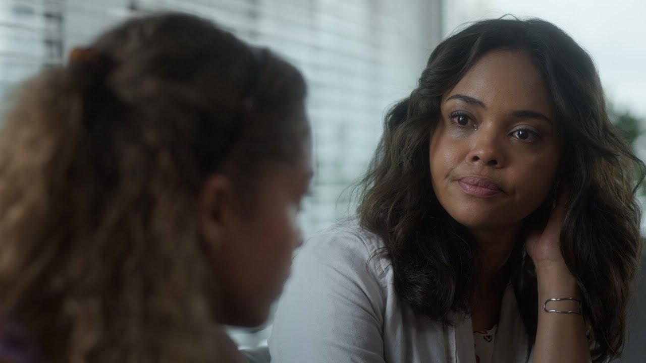 Claire's Mom Says Claire Is Her Inspiration - The Good Doctor - YouTube