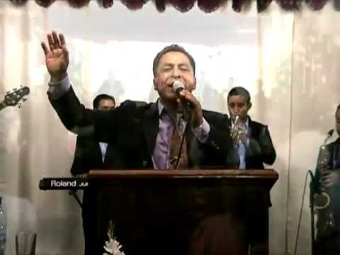 VICTOR ANDRES Y SU GRUPO PRESENCIA DE DIOS EN VIVO - YouTube
