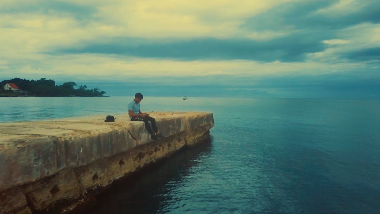 Life is like a movie (short film) - YouTube