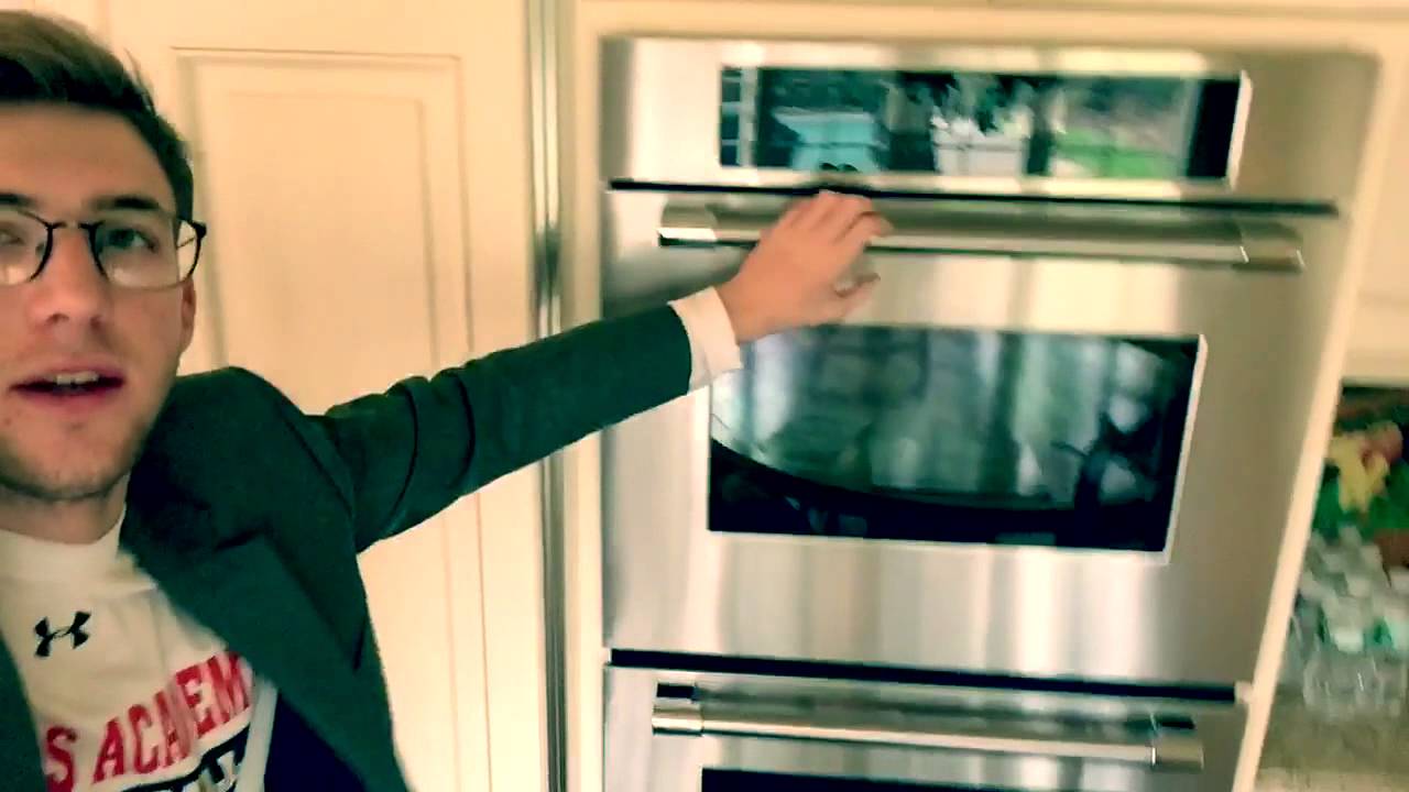 German Real Estate Agent - YouTube