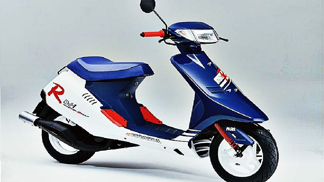 The AF05E Engine Assembling - YouTube