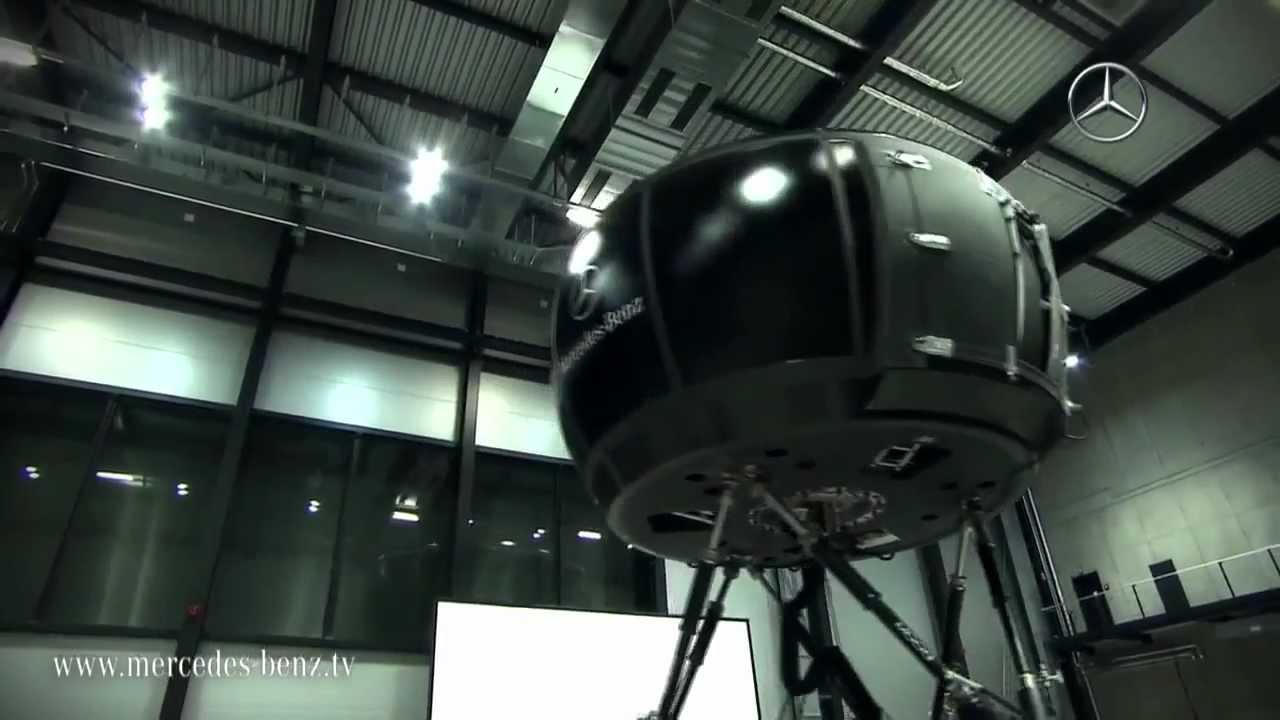 Mercedes-Benz: The most modern driving simulator - YouTube