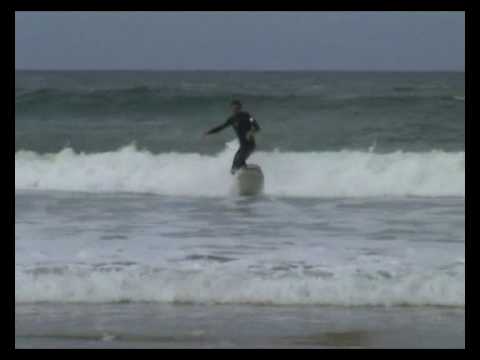 Ecole de Surf de Crozon-Morgat, Bretagne : Surfing Sardine - YouTube