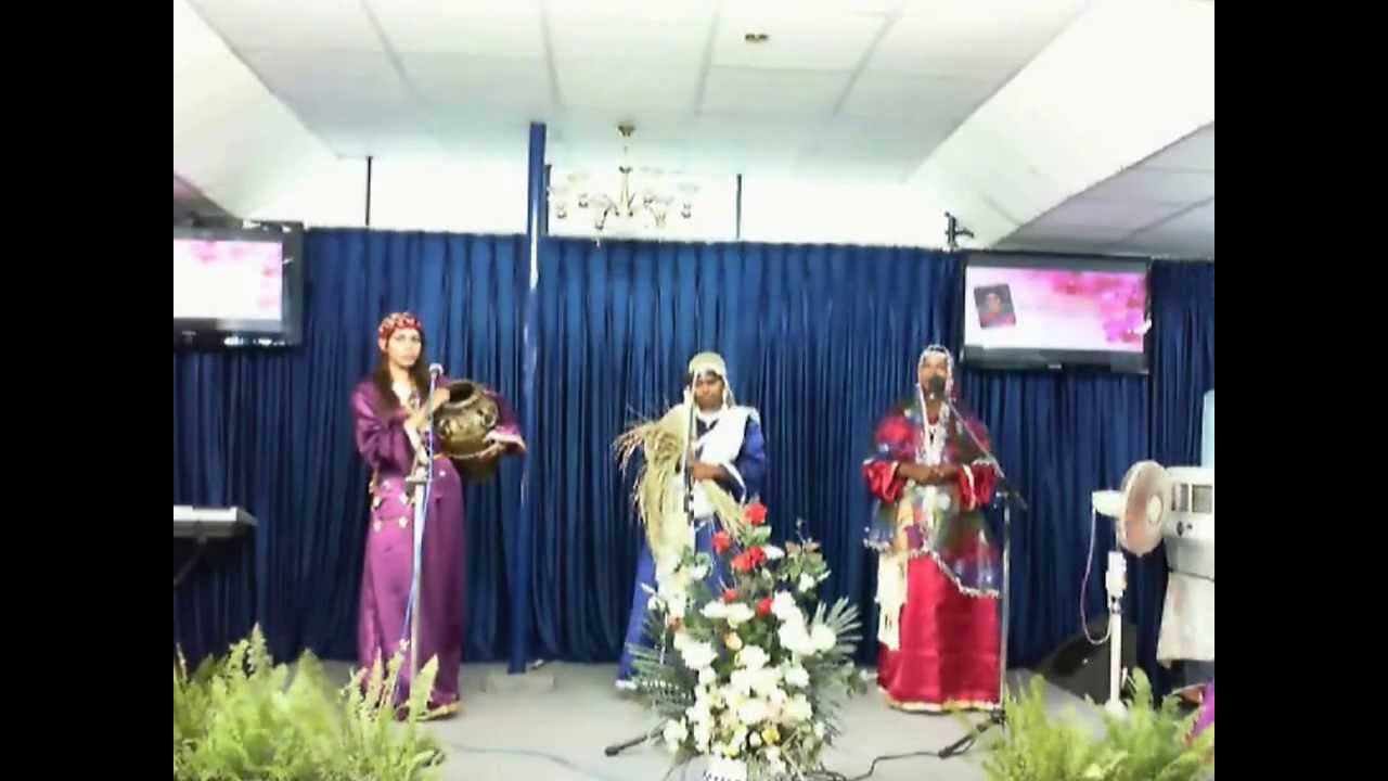 women in bible skit - YouTube