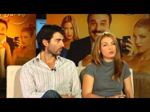 Özge ve Özgür Özberk / Ömür Gedik Cinemania 2012