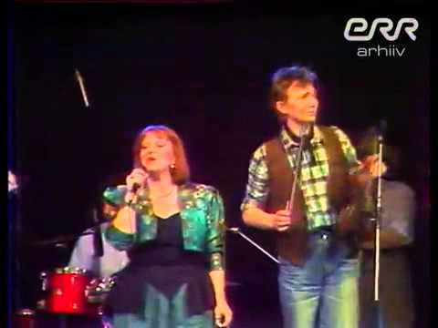Silvi Vrait & Justament - Jaaniöö (Live) - YouTube