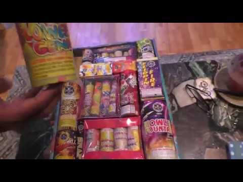 Cutting Edge Fireworks - Masquerade Assortment Unboxing - YouTube