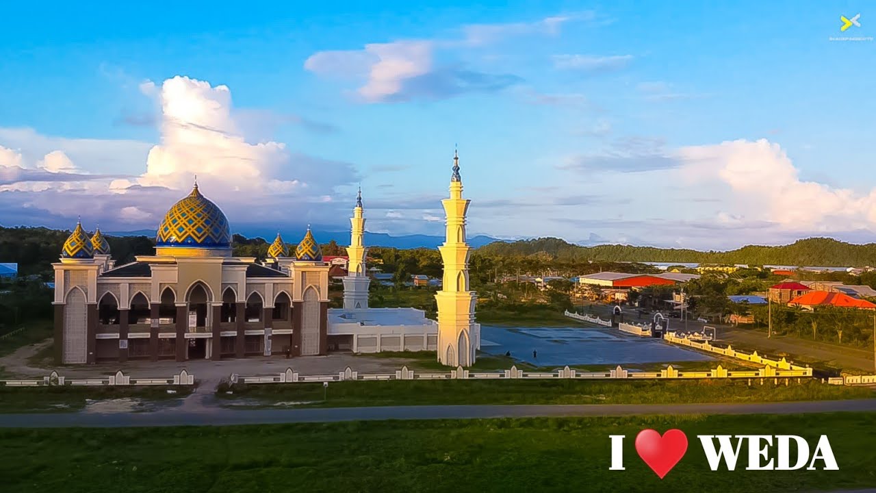 Weda Kabupaten Halmahera Tengah, Maluku Utara - YouTube