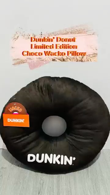 Dunkin’ Run Turned Cuddly! 🧸🍩 Unboxing the Chocko Wacko Pillow! # ...
