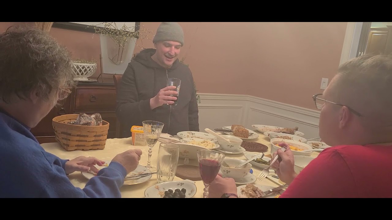 Fist Fight Friday-Thanksgiving2021 - YouTube