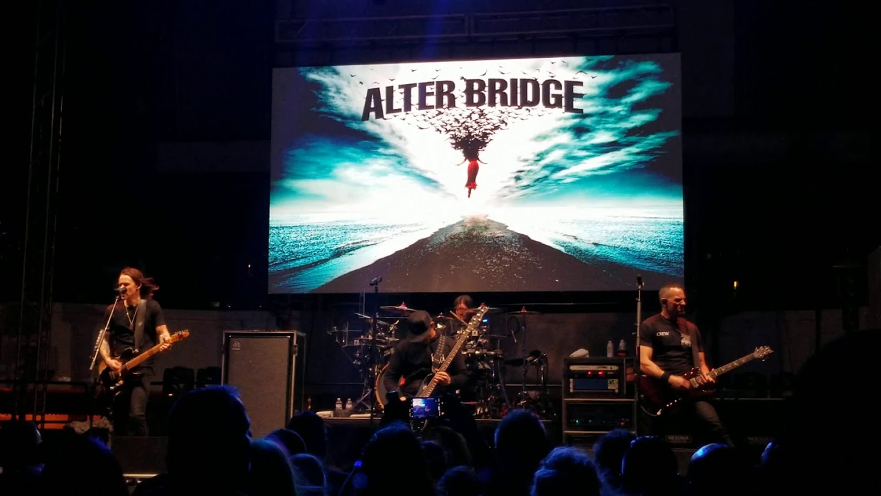 Alter Bridge, Addicted to Pain, live aboard Shiprocked 2020 from the ...