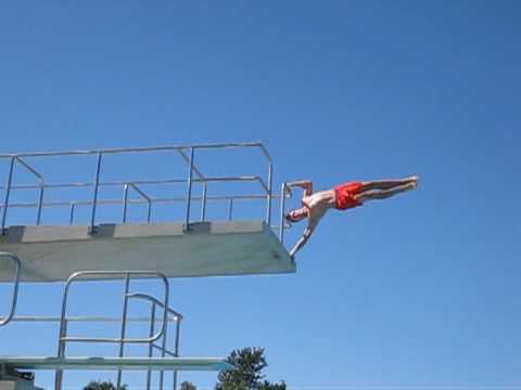 Human Flag aufm 5- Meter- Turm - YouTube