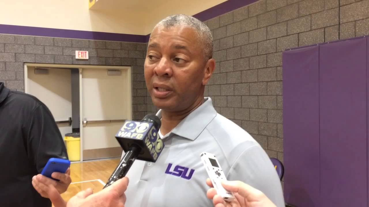 LSU coach Johnny Jones on his newcomers for 2014-15 - YouTube