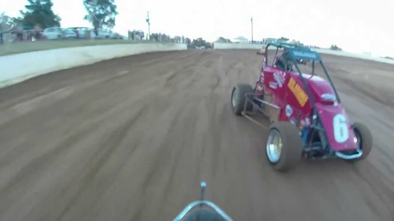 Steve Zarb NSW Compact Speedcar 8/2/2014 - YouTube