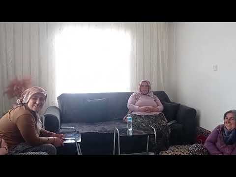 bugünde Rümeysa ve  eltimin kızları gelinleri geldi canlar 👍 demirci kasabasından selamlar