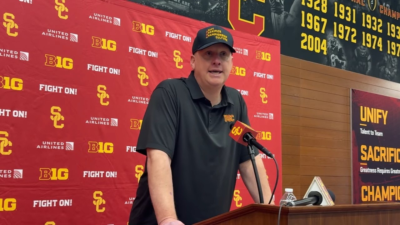 Jaden Maiava's Leadership Leap: Luke Huard on the QB Room's "Tremendous ...
