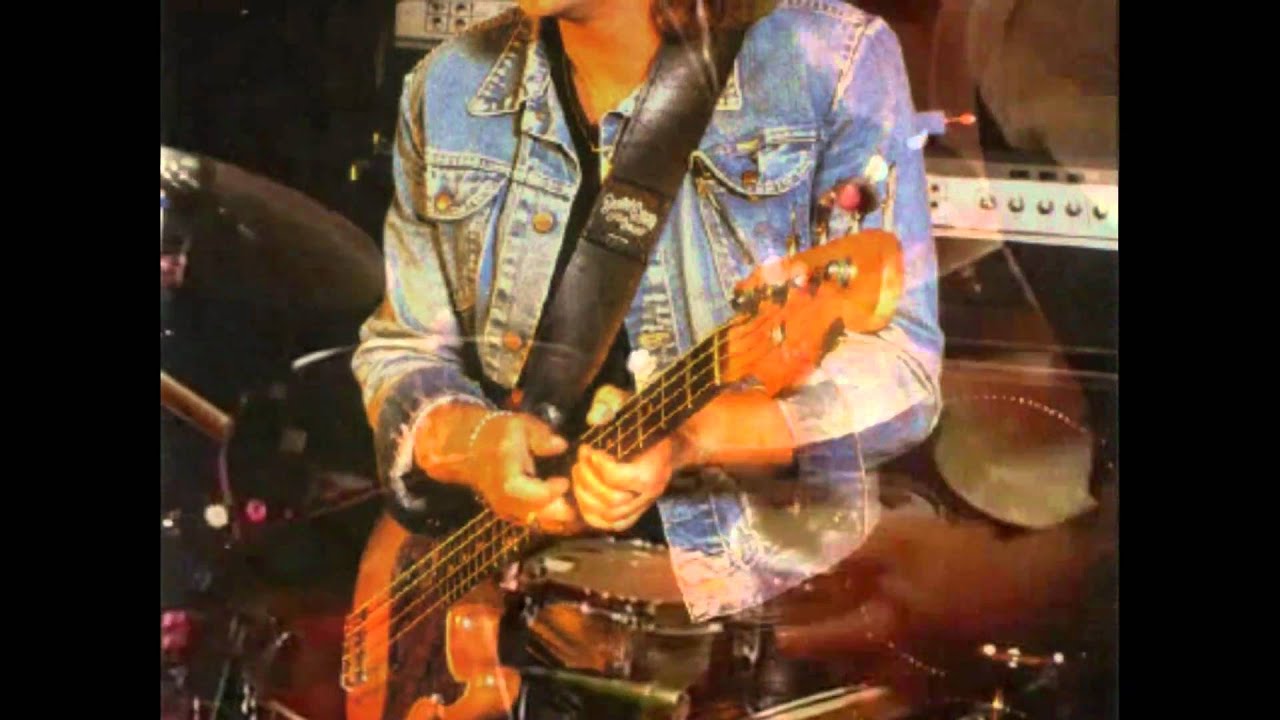 Tribute to Gary moore who died 7th Feb 2011 - YouTube