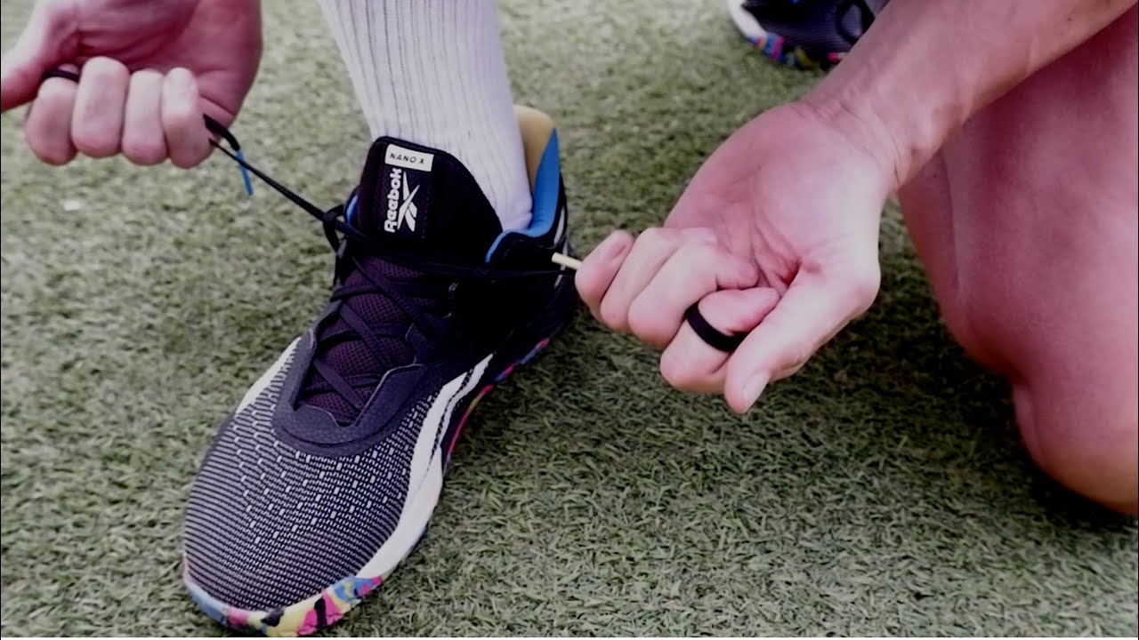 HOW TO TIE YOUR FITNESS TRAINER LACES TO GIVE YOU THE BEST FIT - YouTube