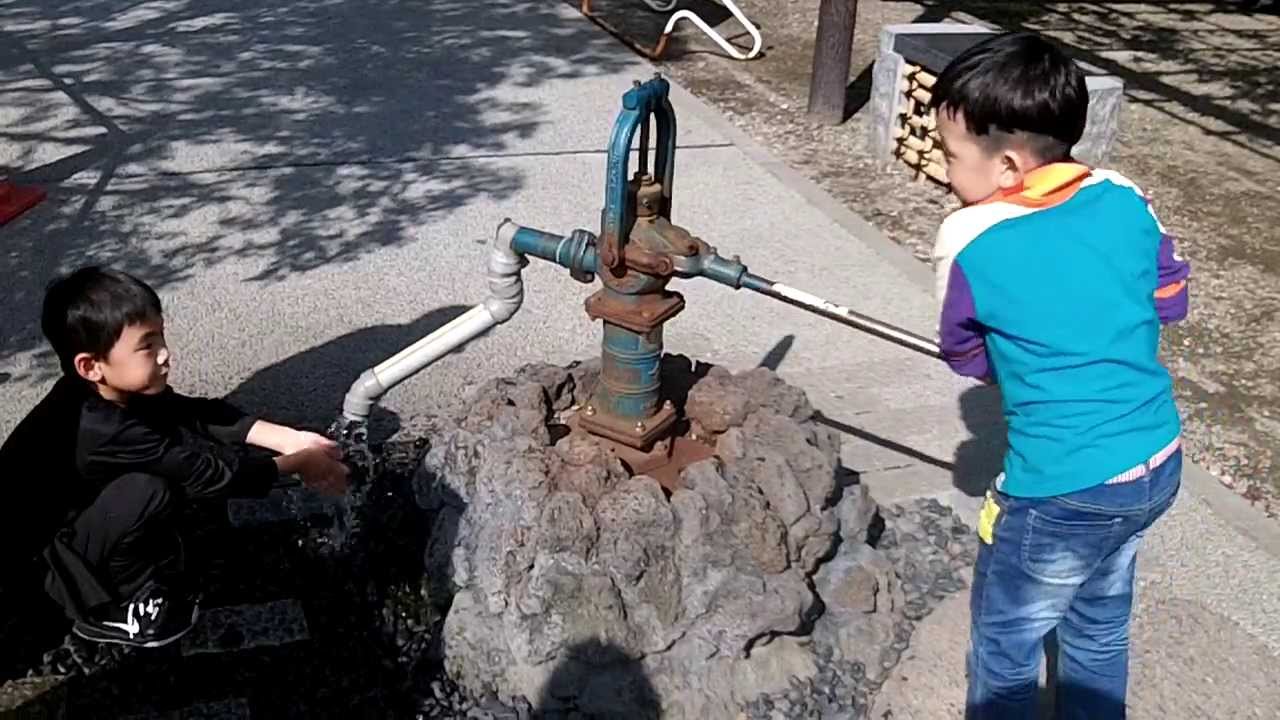 Water well pump Sensoji Temple Asakusa Japan - YouTube