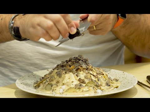 Sonu Çok Acayip Sürpriz Ürünlü! Hawaii'den Burger Esintisi: Loco Moco Tarifi