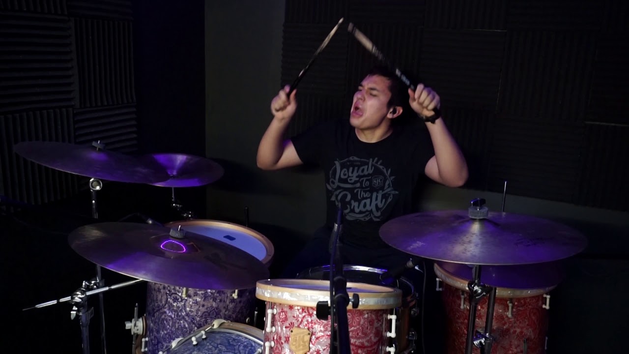 #vfPlayForRay | KXM - Gunfight | Dylan Galvan - YouTube