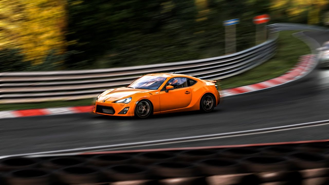 Toyota GT86 full send on the Nürburgring with traffic - YouTube