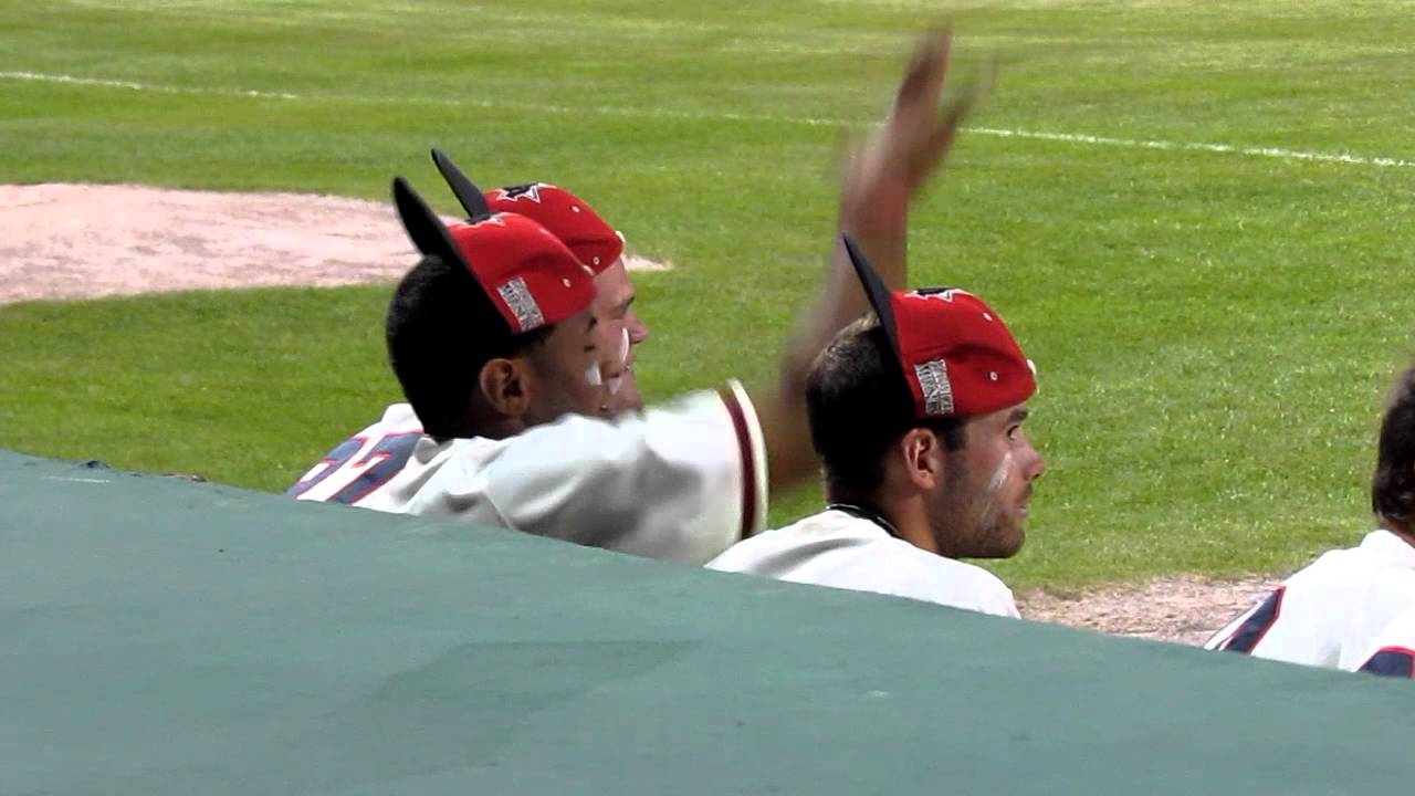 Harwich Mariners' Dugout Rally in Cape Cod Baseball League 8.9.12 8889 ...