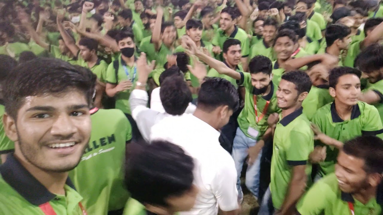 Allen sikar 2021 Jee results celebration.with allen faculty and friends ...