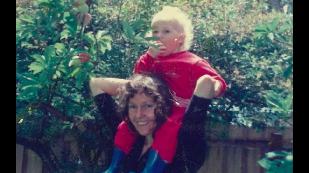 Christine Assange (mother of Julian Assange) Gives some fascinating ...